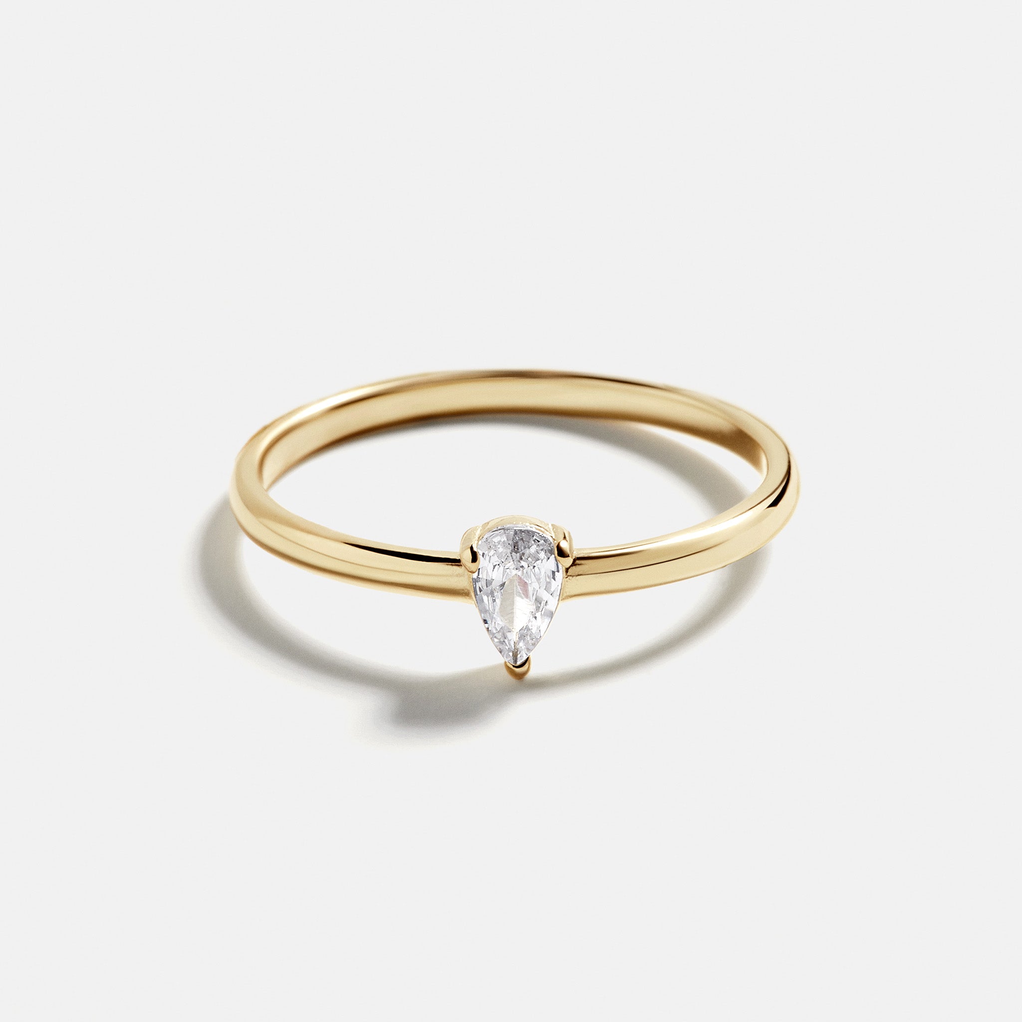 Leonie Ring – Alexa Kelley